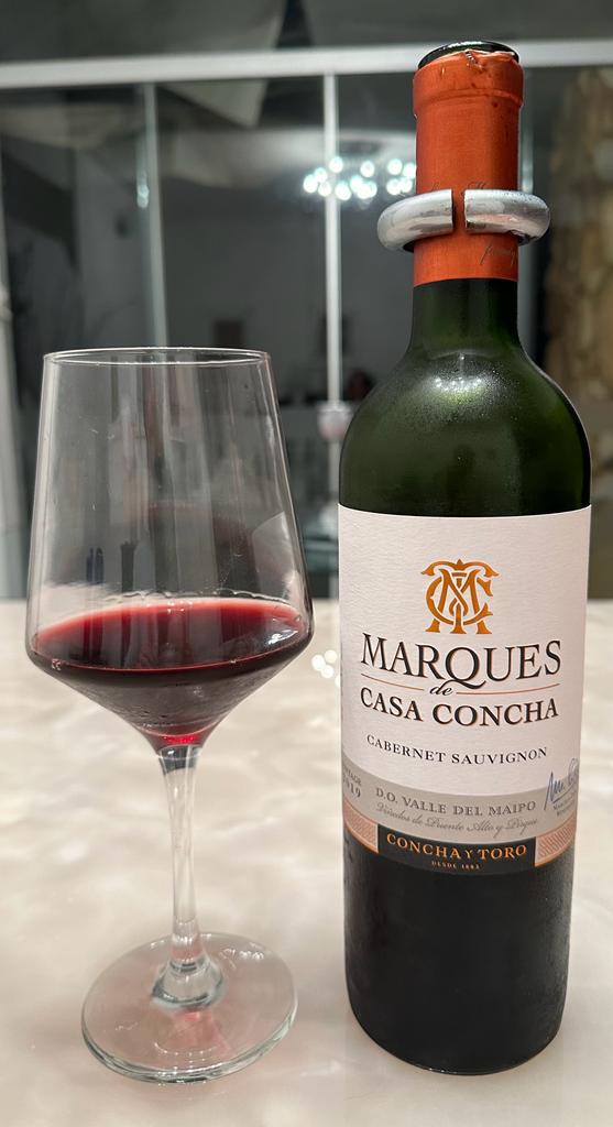 Acompanho o vinho “Marques de Casa Concha Cabernet Sauvignon”, da ...